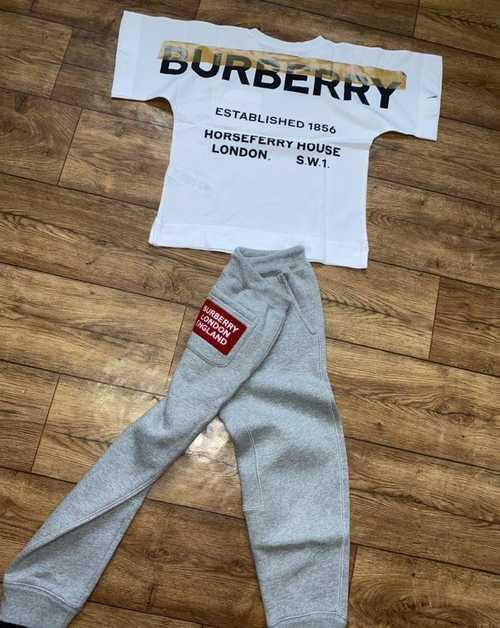 Burberry 8