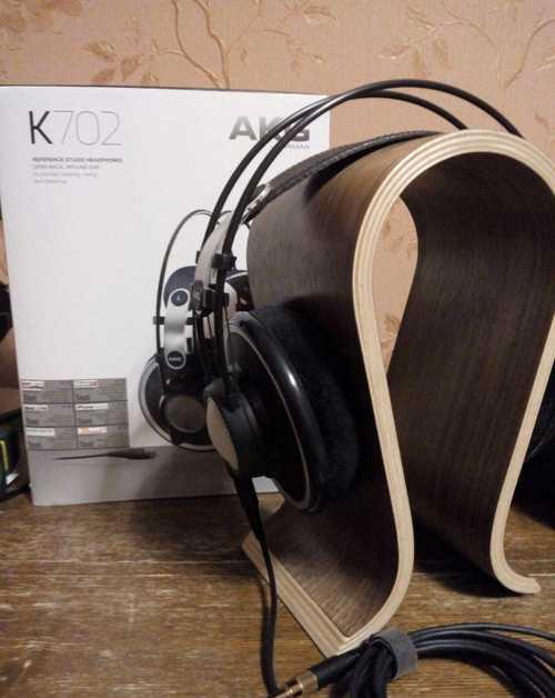 Наушники AKG K702