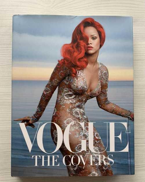 Vogue THE covers книга