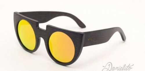 Солнечные очки бренда Dnlt