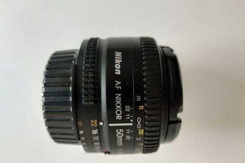Объектив Nikon 50mm f1.8