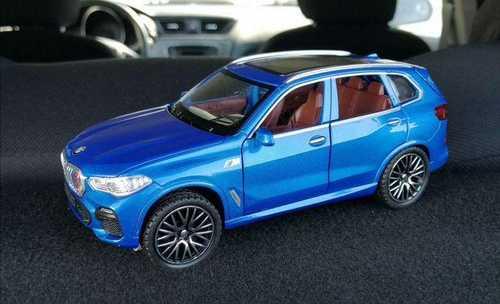 Модель BMW X5M