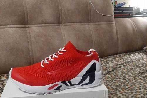 Кроссовки Fila новые