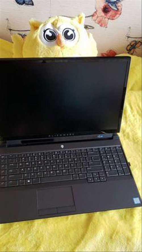 Dell Alienware Area-51m