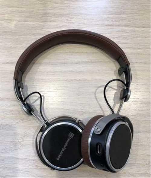 Наушники Beyerdynamic Aventho wired