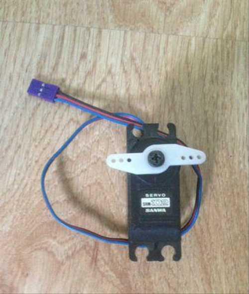 Сервопривод Sanwa SRM-102