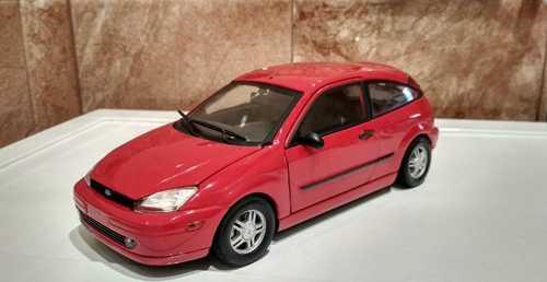 Модель масштабная Ford Focus 1998г