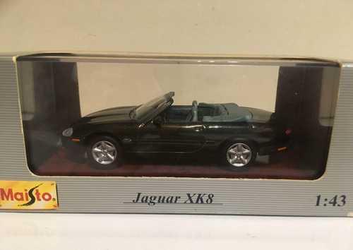 Jaguar XK8 Cabrio Maisto 1/43