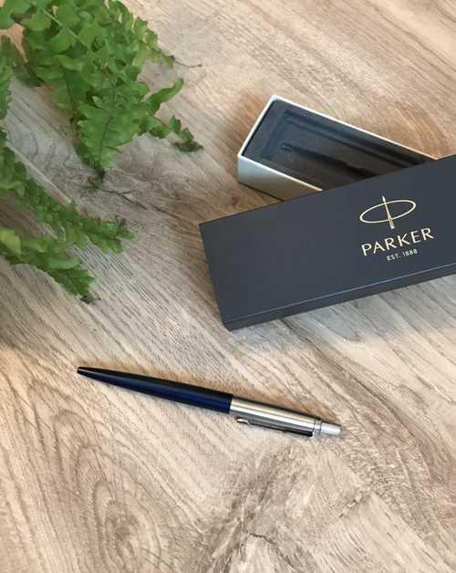 Шариковая ручка Parker Jotter Royal Blue - новая