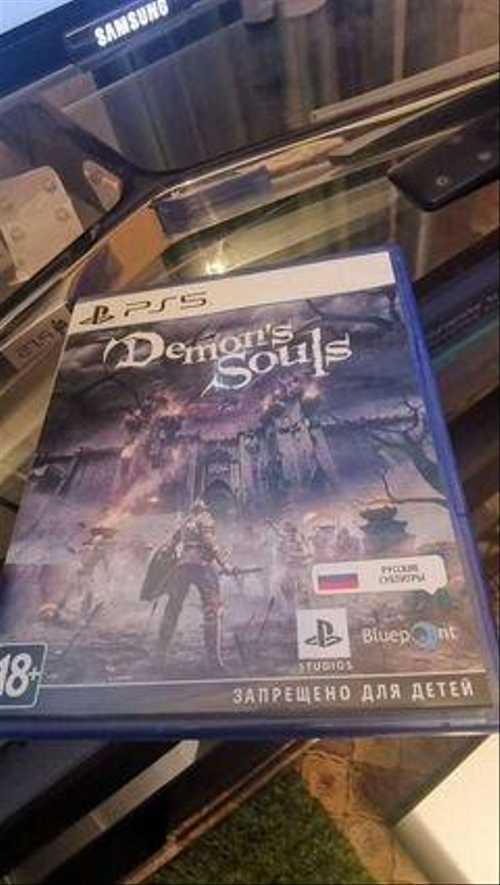 Диск с игрой на PS5 Demon's Souls