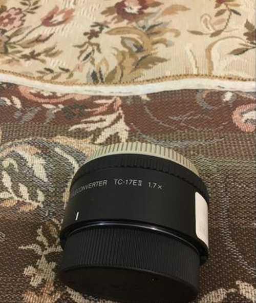 Продам телеконвертер Nikon TC-17E II