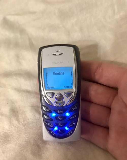 Телефон Nokia 8310