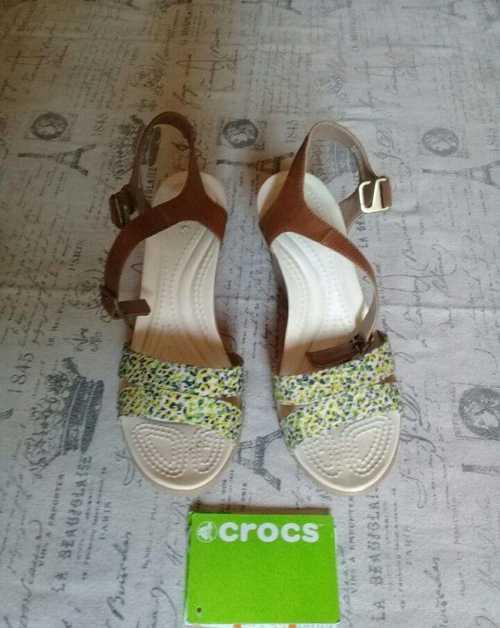 Сандалии crocs 37 p