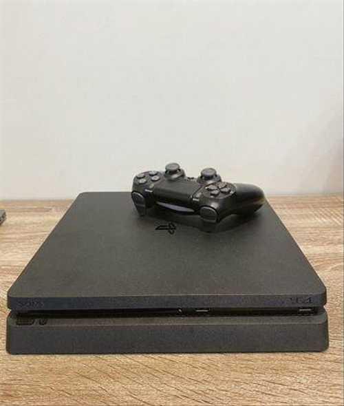 Sony Playstation 4 (slim, 1TB)