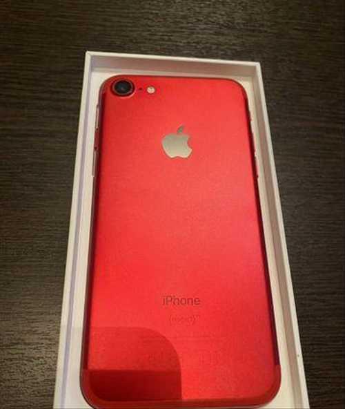 Телефон iPhone7, 128gb, red