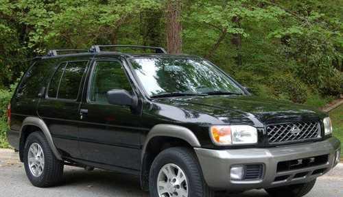 Nissan Pathfinder 199