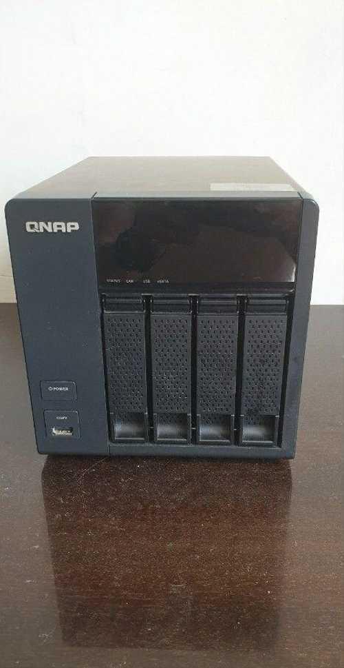 Сетевое хранилище Qnap TS-412