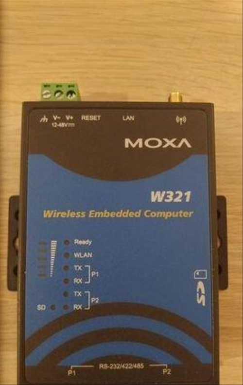 Компактный встраиваемый компьютер moxa W321-LX