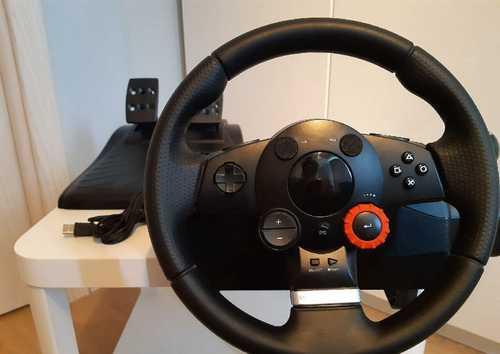 Игровой руль с педалями "Logitech Driving ForceGT"