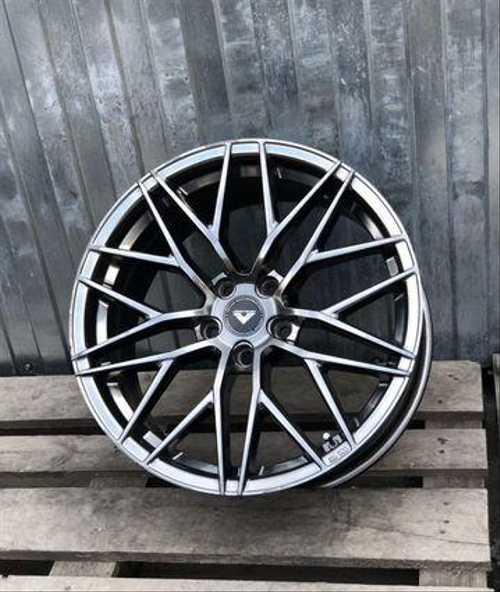 MAKSTTON r19 Silver