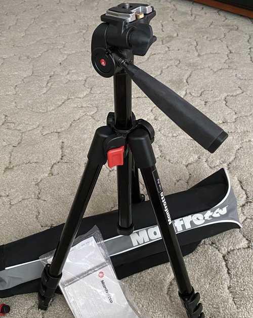 Штатив Manfrotto 718B + голова + чехол