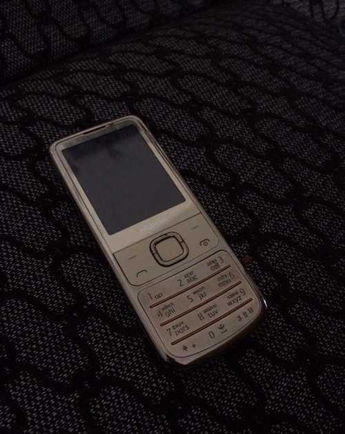 Телефон Nokia 6700 Gold