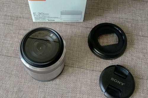 Макрообъектив Sony 30mm f/3.5 SEL30M35
