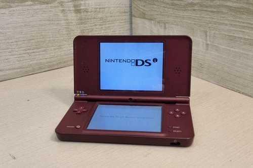 Приставка Nintendo DSi XL в резерве