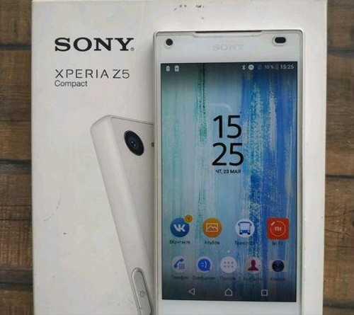 Телефон Sony Xperia Z5 compact + 7 чехлов