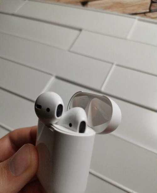 Air Pods (High Copy)