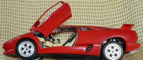 Lamborghini diablo red (1990) 1:18 Bburago