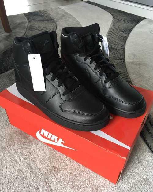 Nike ebernon MID