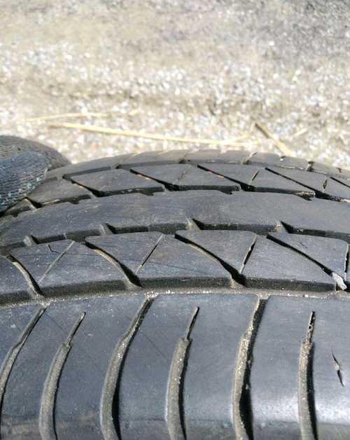 Toyo J33 proxes 215 55 17