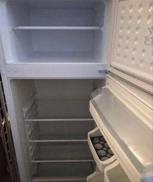 Холодильник узкий vestel