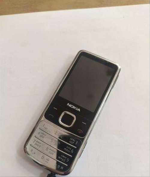Телефон Nokia 6700 c1