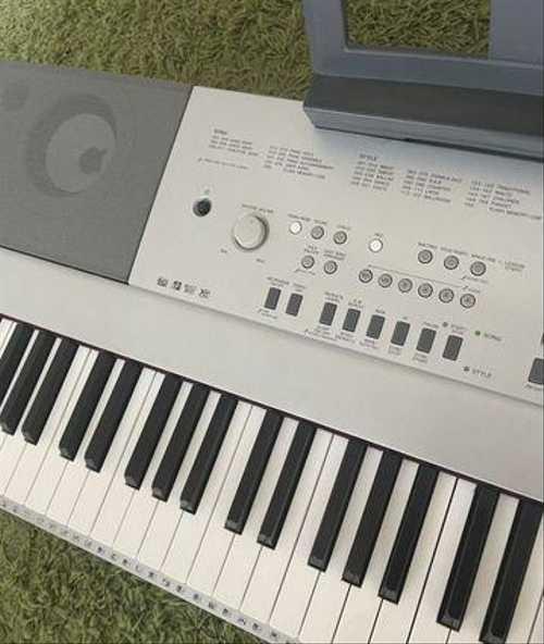 Синтезатор yamaha Portable Grand DGX 640