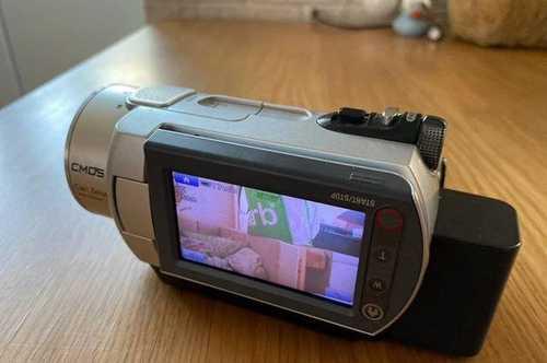 Видеокамера Sony DCR-SR200