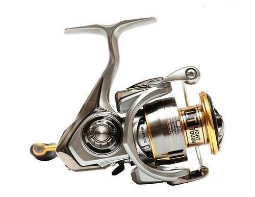 Катушка безынерционная Daiwa 18 Freams LT