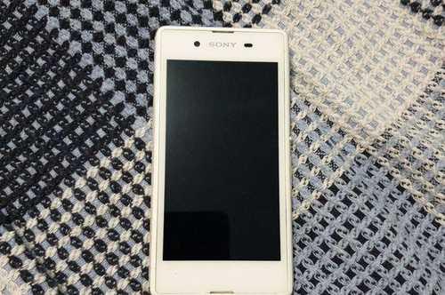 Sony Xperia E3 Dual (D2212)