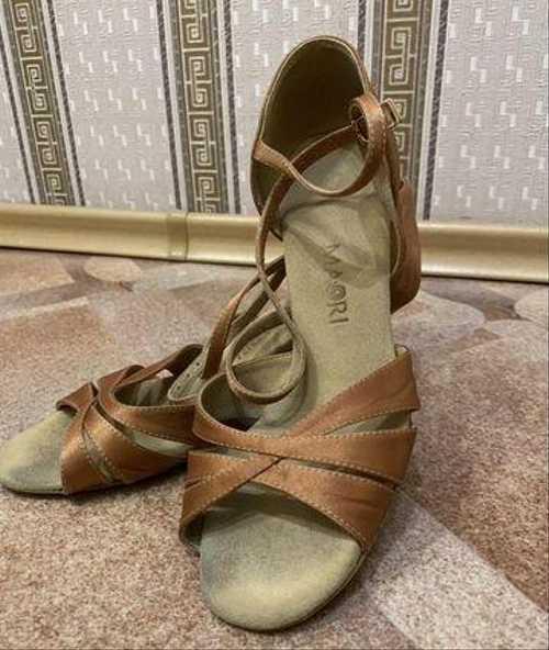 Туфли женские латина 38