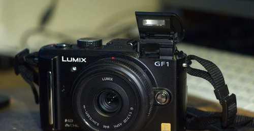 Panasonic Lumix GF1 + Lumix G f1.7/20mm
