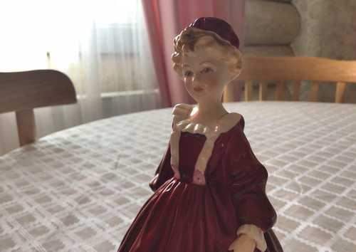 Статуэтка Роял Вустер (Royal Worcester)