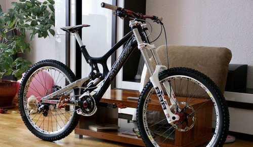 Продам фреймсет Santa Cruz V10 carbon