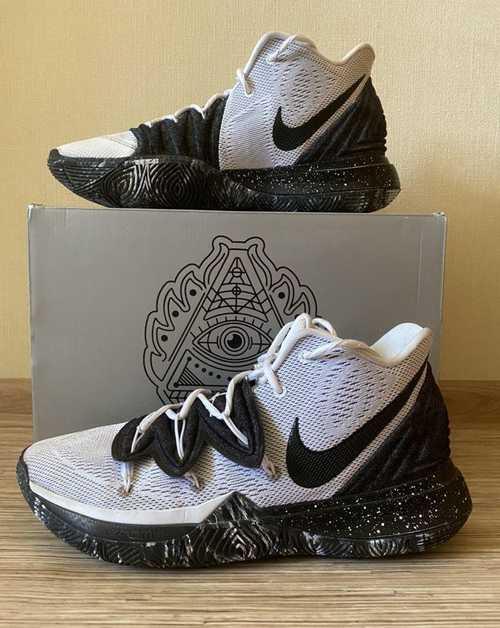 Кроссовки Nike Kyrie 5