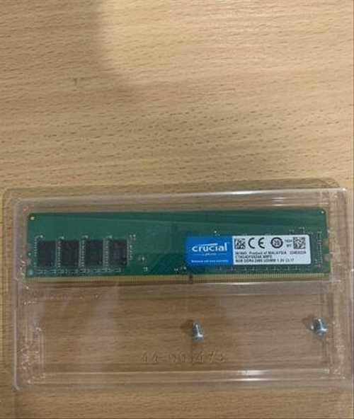 Оперативаня память Crucial DDR4 - 8гб 2400