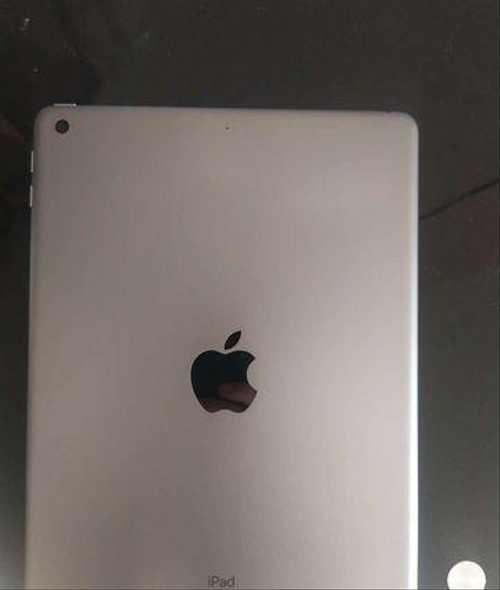 iPad 2018 32gb