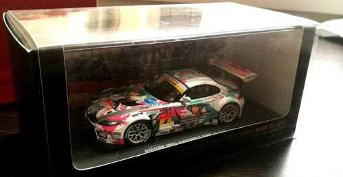 Модель Ebbro 1:43 BMW Z4 GT300 Good Smile Racing
