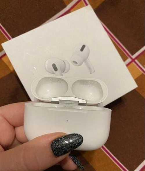 Оригинальный кейс airpods