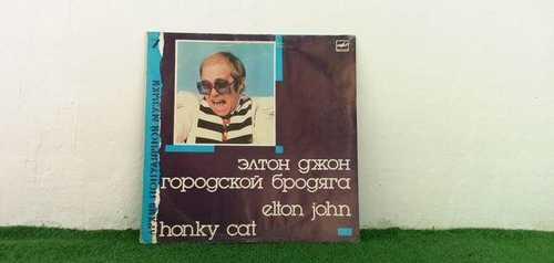 Elton John - Honky Cat