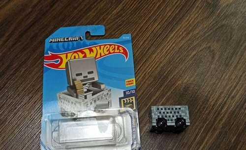 Hot wheels машинка Minecraft